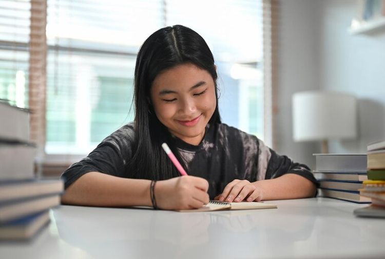 Kata Benda Abstrak dalam Bahasa Indonesia: Pengertian dan Contoh ... Kata Benda Abstrak dalam Bahasa Indonesia: Pengertian dan Contoh ...
