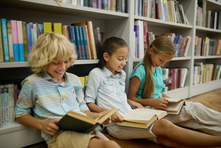 Mengenal 7 Jenis Frasa dan Contoh Kalimatnya, Apa Saja? - Semua Halaman ...