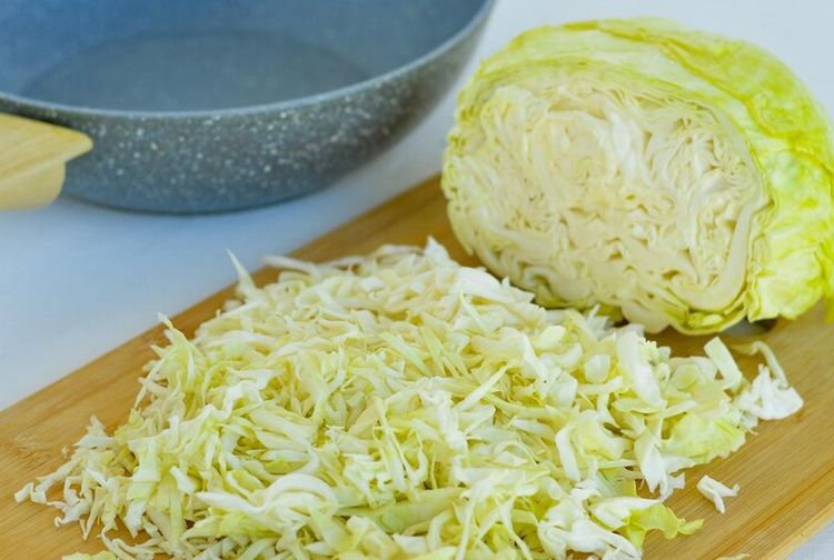5 Efek Samping Konsumsi Kubis Berlebihan, Picu Perut Kembung dan Enggak ...