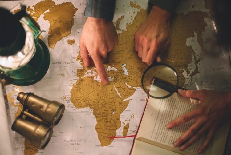 10 Jenis Fakta Sejarah, Lengkap dengan Pengertiannya - Kids