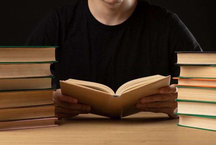 Fungsi Awalan Me- dan Contohnya, Materi Bahasa Indonesia Kelas 4 SD - Kids