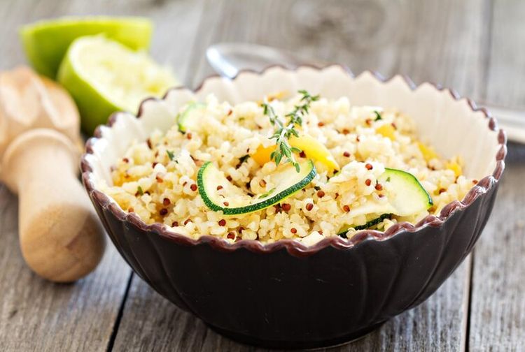 6 Khasiat Quinoa, Biji-Bijian Kaya Serat yang Menyehatkan Tubuh - Kids