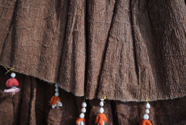 Mengenal Pakaian Adat Kulawi Mataue yang Bahannya Terbuat dari Kulit ...