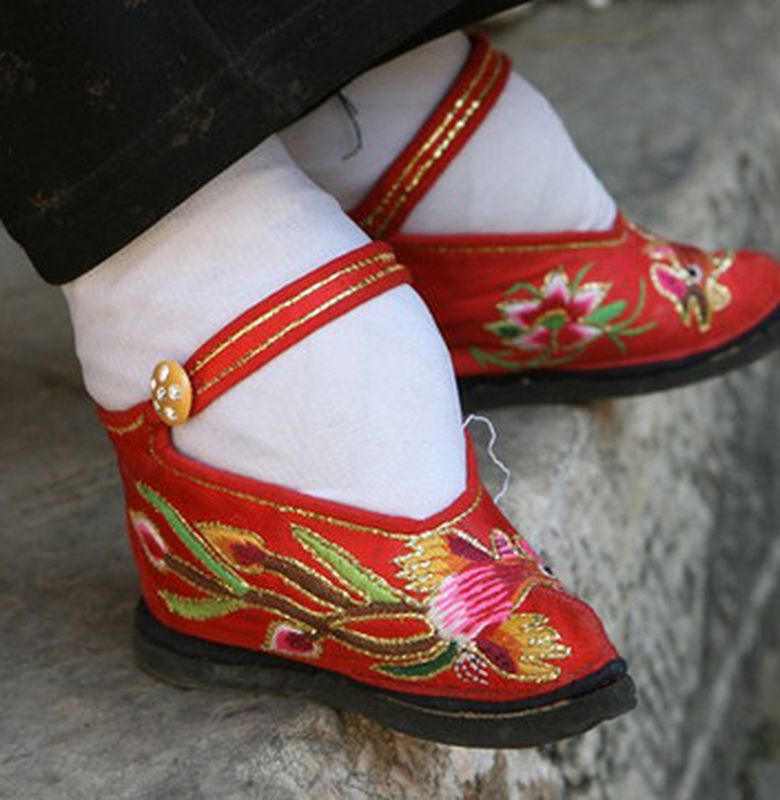 Berita Lotus Feet Terbaru Hari Ini - Bobo