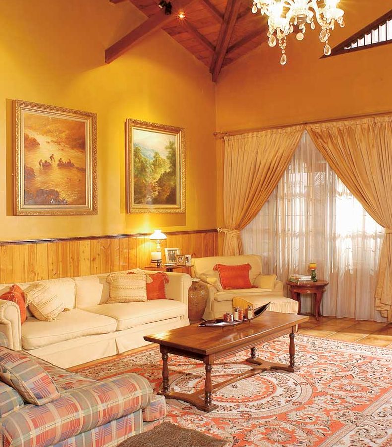 Aplikasi Warna Beige dan Kayu yang Menenangkan