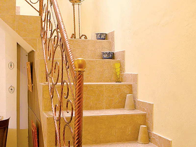 Kenali Balustrade, Bagian dari Tangga yang Paling Penting, Tunjang ...