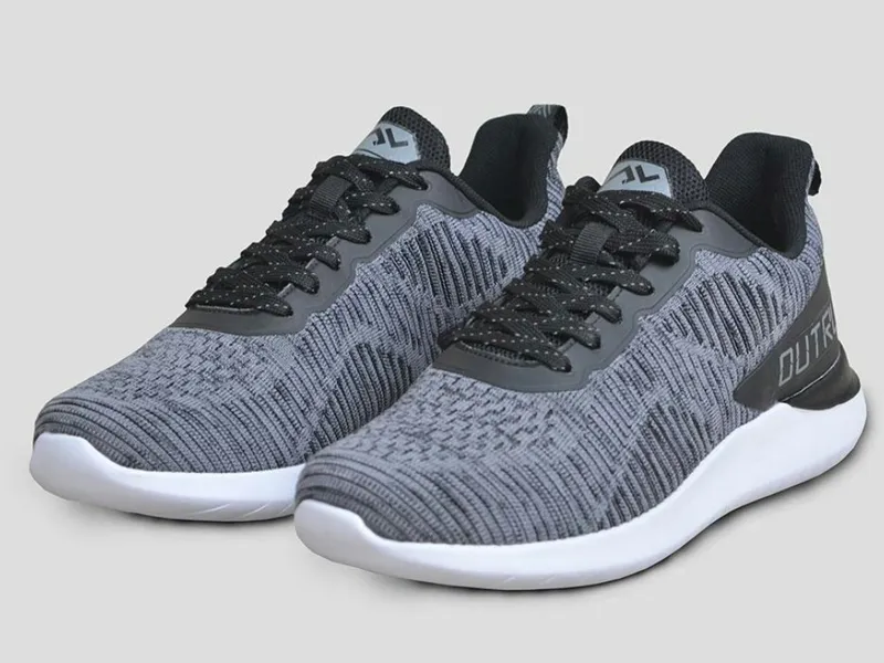 5 Rekomendasi Sepatu Running Brand Lokal Harga di Bawah 300 Ribu