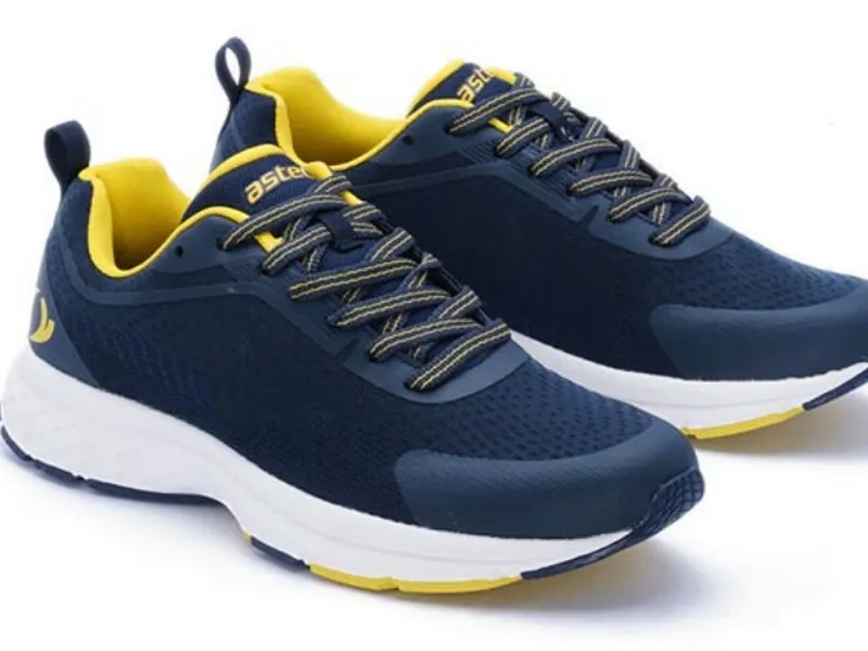 5 Rekomendasi Sepatu Running Terbaik di Bawah 500 Ribu dengan Brand ...