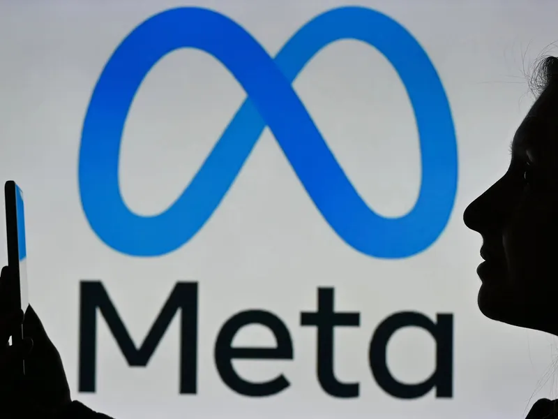 Meta Rilis Machine Learning AI Pertamanya Bernama LLaMA, Ikuti Trend!