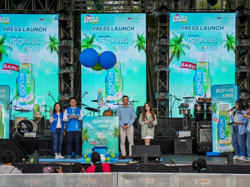 IsoPlus COCO: Minuman Isotonik dengan Sensasi Kesegaran Air Kelapa Muda ...