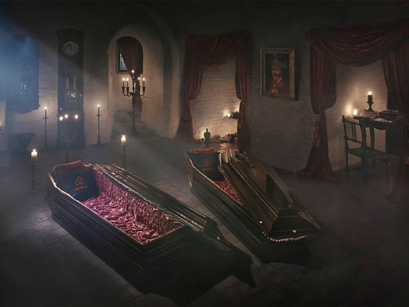 Seram dan Buat Merinding, Uji Nyali Dengan Berkunjung ke Istana Dracula ...
