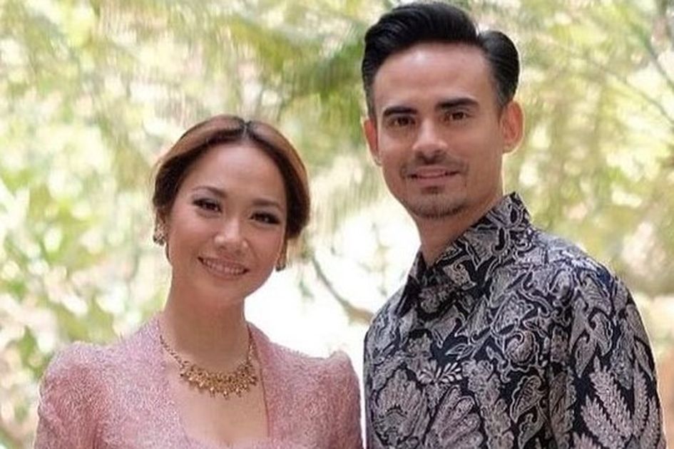 Kado Terakhir Ashraf Sinclair untuk BCL Dulu Tak Pernah Tersentuh, Sang ... Kado Terakhir Ashraf Sinclair untuk BCL Dulu Tak Pernah Tersentuh, Sang ...