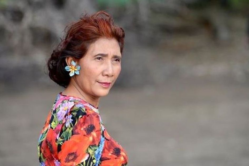 Berita Potret Masa Muda Susi Pudjiastuti Terbaru Hari Ini - Grid.ID