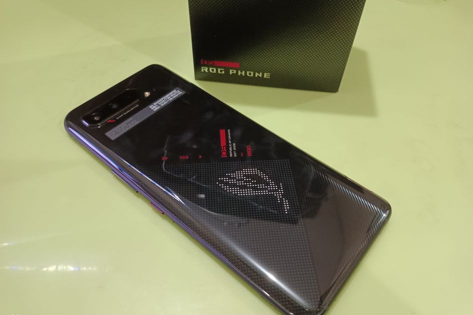 Harga HP Second ASUS ROG Phone 5 8/128GB Desember 2022, Cuma Rp 5 Jutaan!