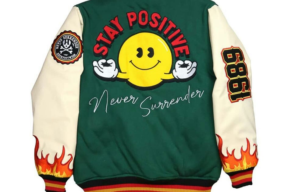 5 Rekomendasi Jaket Varsity Brand Lokal Warna Hijau Desain Keren