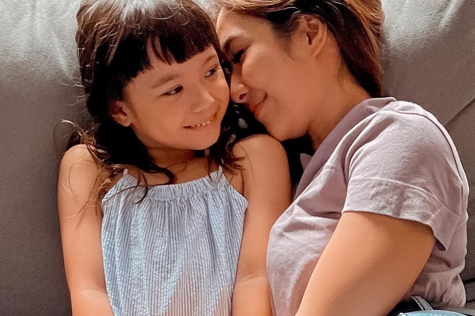 Foto Gisel Cium Pipi Gempi Tuai Komentar, Netizen Kaget Lihat Bagian ... Foto Gisel Cium Pipi Gempi Tuai Komentar, Netizen Kaget Lihat Bagian ...
