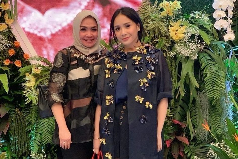 Nagita Slavina Dicoret dari Daftar Ahli Waris? Rieta Amilia Justru ... Nagita Slavina Dicoret dari Daftar Ahli Waris? Rieta Amilia Justru ...