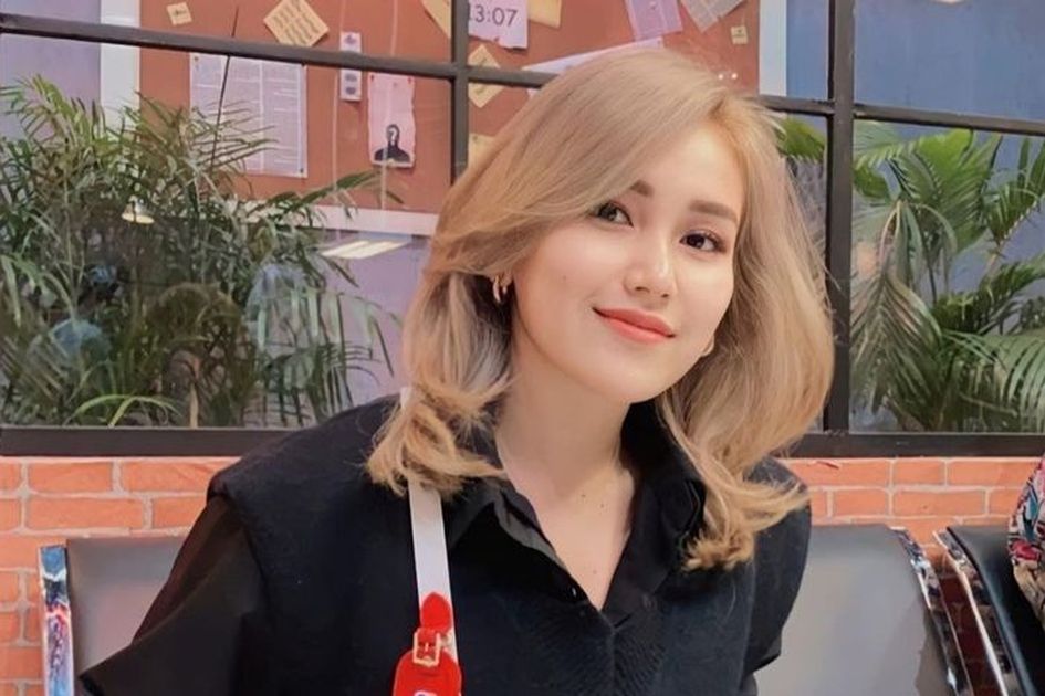 Seolah Omongannya Balik Jadi Bumerang, Ayu Ting Ting Gigit Jari, Imbas ... Seolah Omongannya Balik Jadi Bumerang, Ayu Ting Ting Gigit Jari, Imbas ...