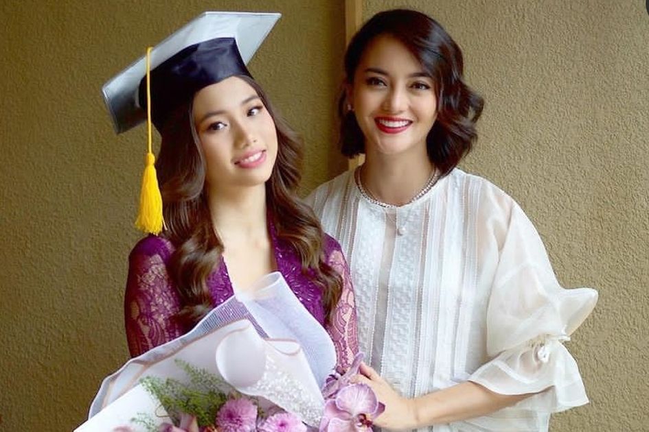 Berita Wisuda Sma Terbaru Hari Ini - Grid.ID