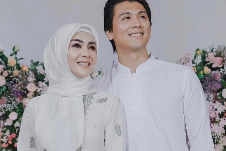 Pantas Saja Berani Umbar Kemesraan di Atas Ranjang, Siapa Sangka Reino ... Pantas Saja Berani Umbar Kemesraan di Atas Ranjang, Siapa Sangka Reino ...