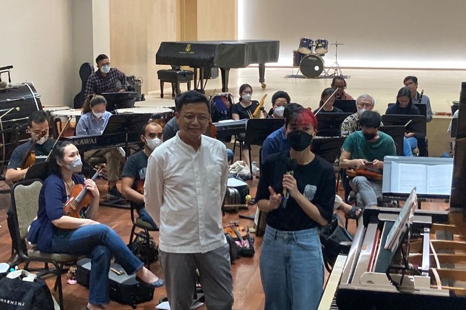 Berlatih Sekali bareng Avip Priatna, Isyana Sarasvati Siap Manggung di ...