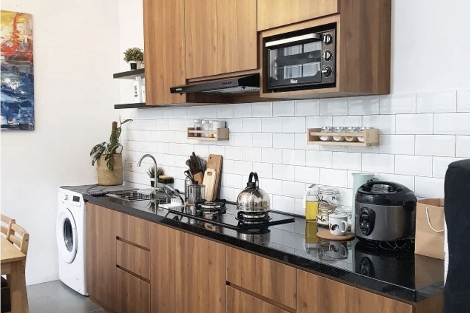 Bye-bye Sumpek! 7 Desain Dapur Sempit Tapi Cantik Ini Berhasil Ubah ...
