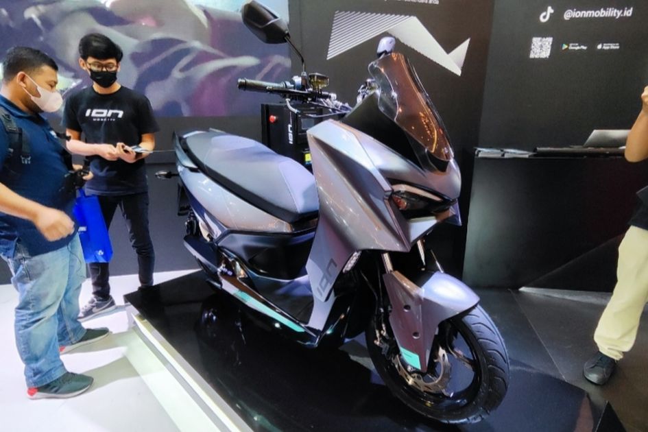 ION Mobility Pamer Motor Listrik ION M1-S di IMOS 2022, Setara Motor ...