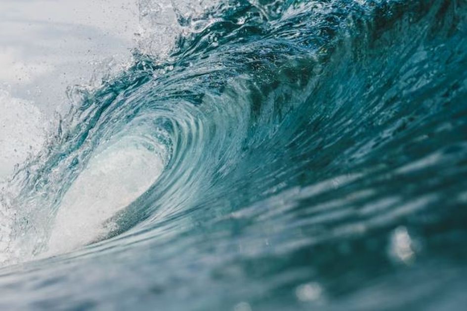 Berita Ombak Besar Terbaru Hari Ini - Grid.ID