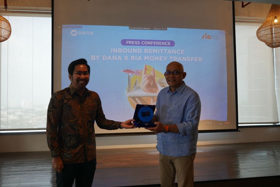 DANA dan RIA Money Transfer Hadirkan Layanan Remitansi Masuk untuk PMI ...