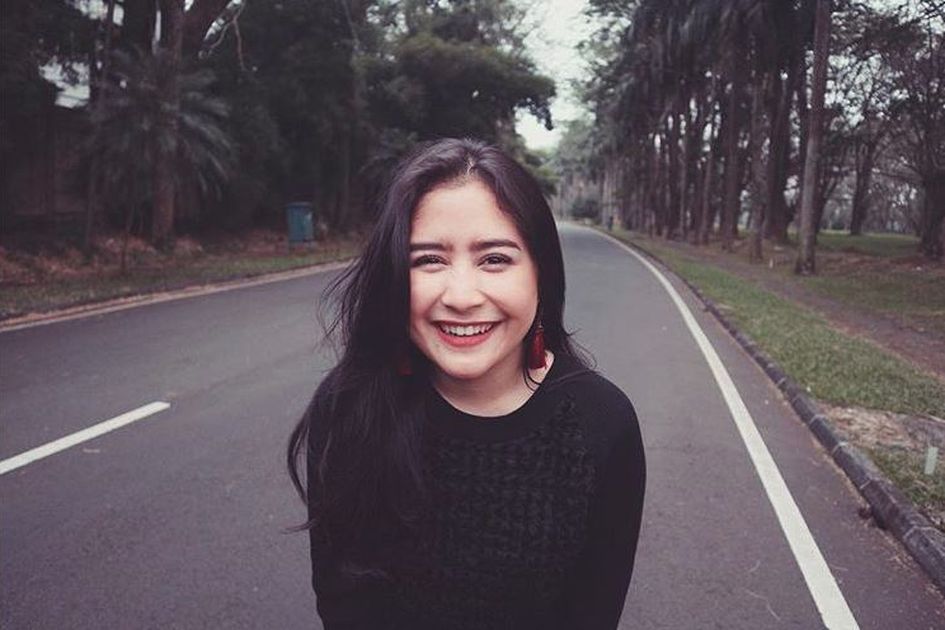 Foto Prilly Latuconsina Instagram 6318