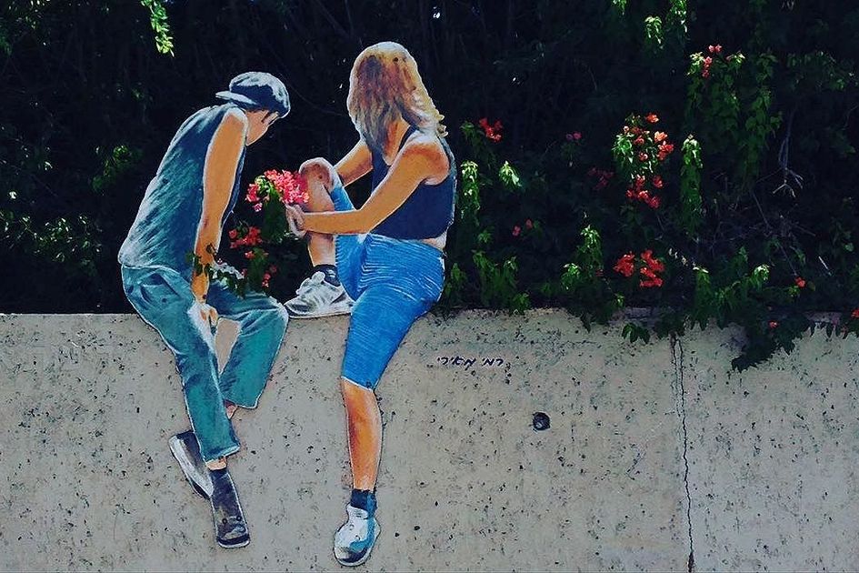 7 Fakta Aneh Orang Pacaran, Cek Sekarang Deh!