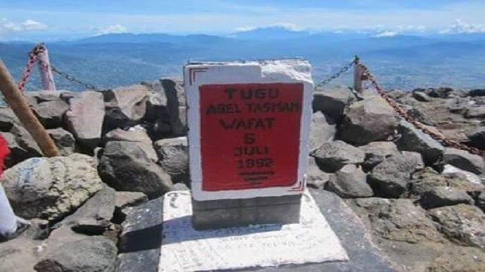 Sejarah Tugu Abel Tasman di Gunung Marapi yang Punya Kenangan Pilu