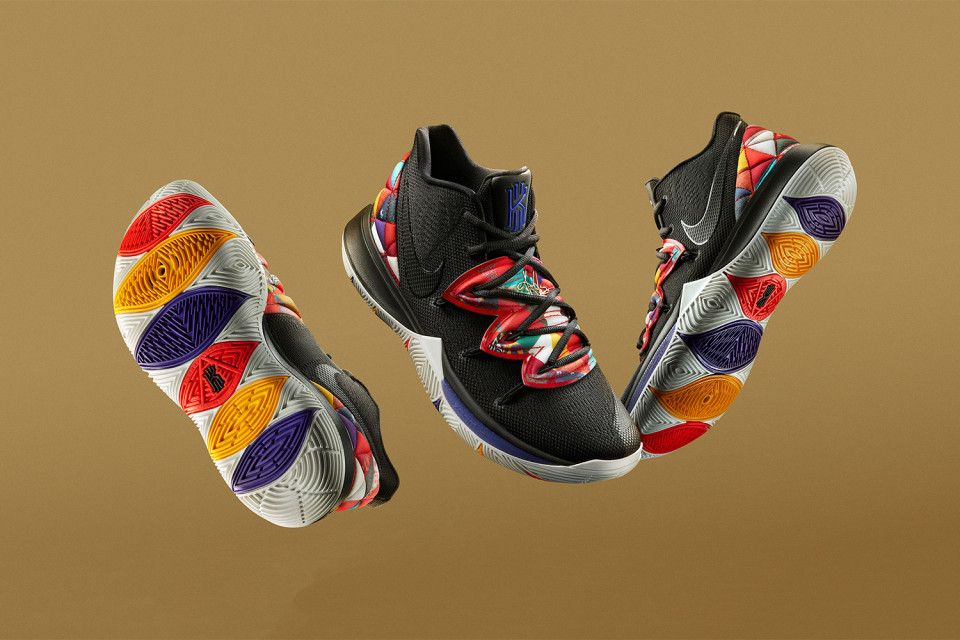 Sambut Tahun Baru Cina, Nike Rilis Koleksi Sneakers yang Terinspirasi ...