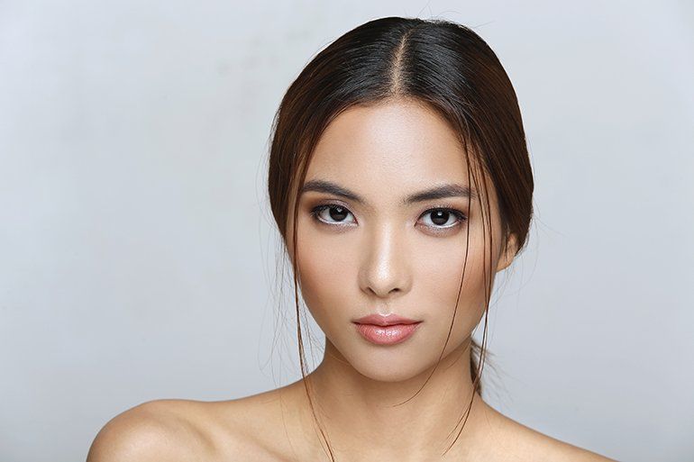 Cara Make Up Mata Kecil Jadi Besar | Saubhaya Makeup