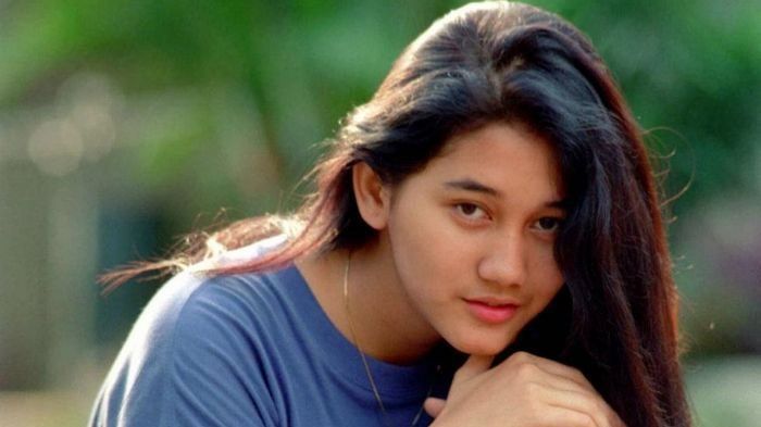 7 Artis Indonesia yang Meninggal Mendadak, Dari Sedang Tidur hingga ...