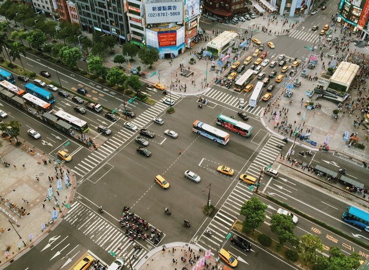 Contoh Jenis-Jenis Kendaraan Umum dan Bahan Bakarnya