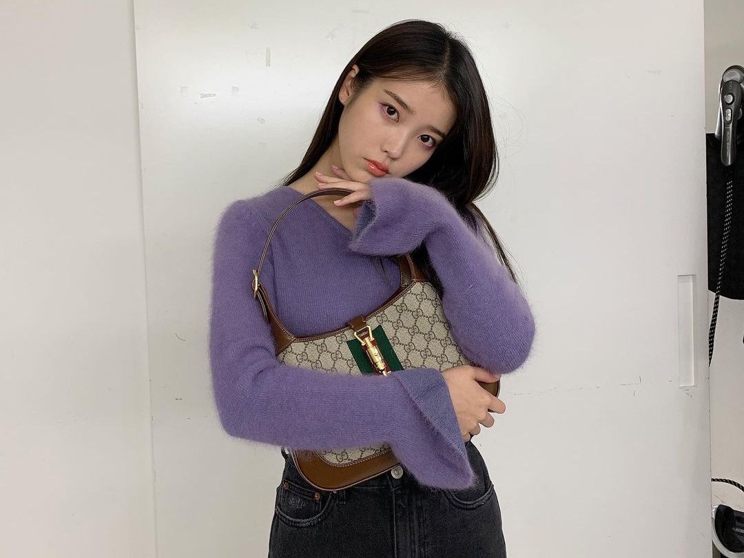 Comeback dengan Album Terbaru Berjudul LILAC, Intip Outfit IU yang ... Comeback dengan Album Terbaru Berjudul LILAC, Intip Outfit IU yang ...