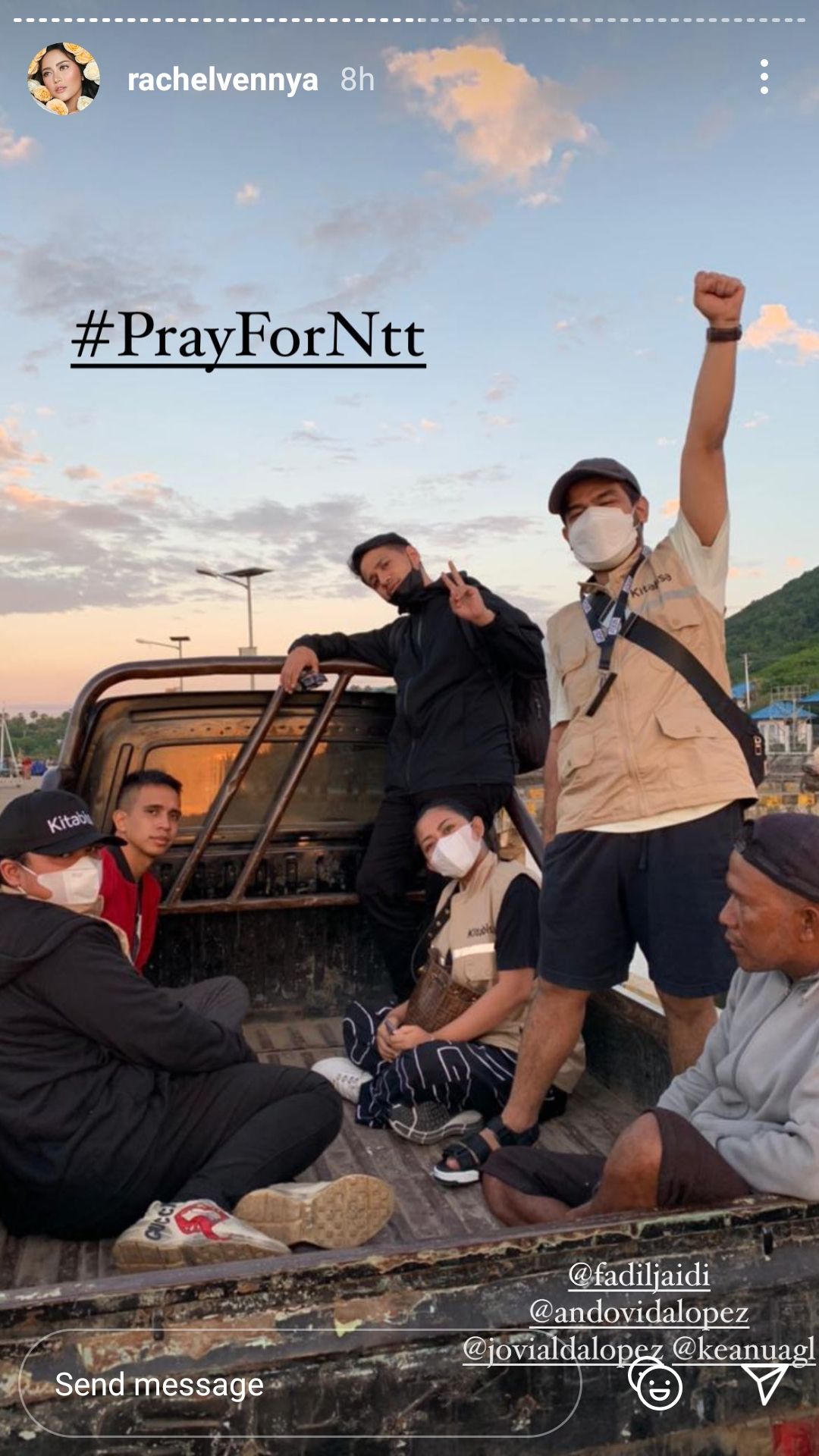 Kumpulkan Donasi Hampir Rp 2 M, Begini Perjuangan Rachel Vennya Antar ...