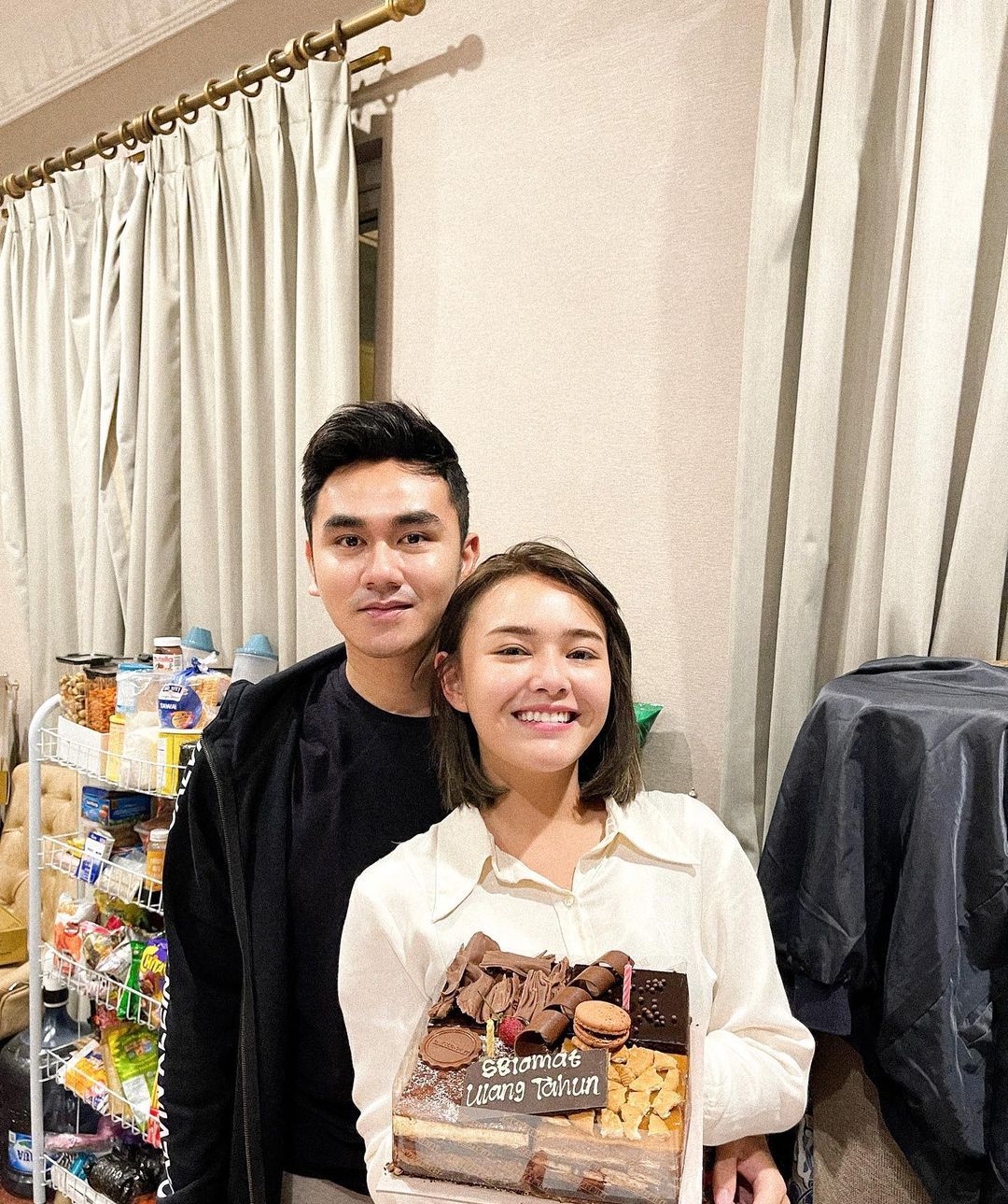 Amanda Manopo Ve Pacarnya