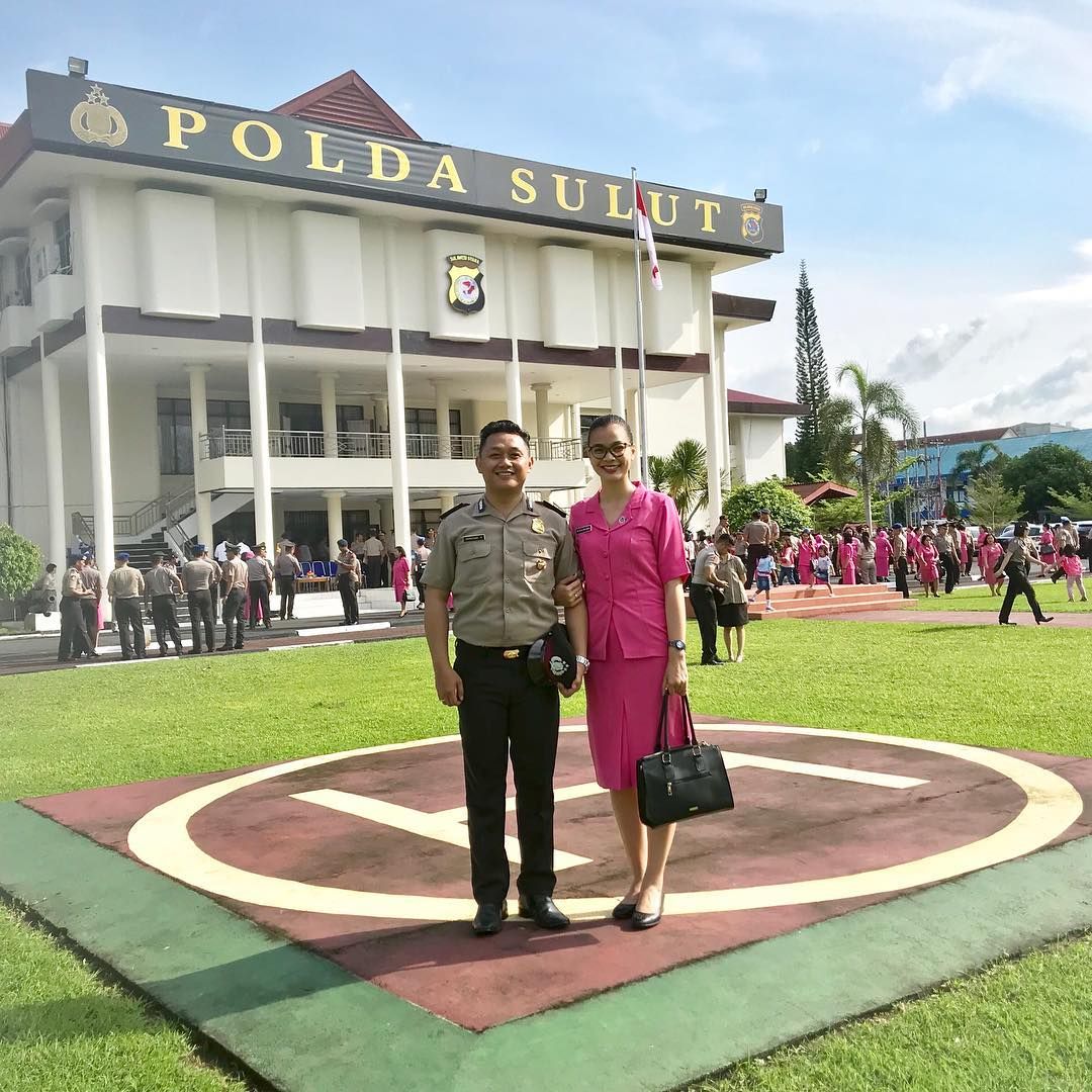 Bukan Kalangan Artis, Ini 5 Seleb Cantik yang Dipersunting Tentara dan ...