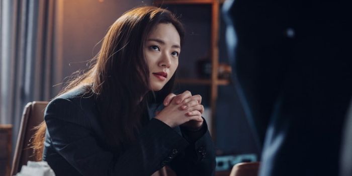 Tips Menjadi Pengacara Keren Seperti Hong Cha Young 'Vincenzo' - Parapuan