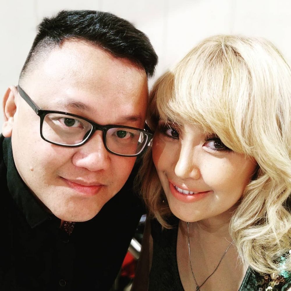 Awalnya Islam, 5 Seleb Ini Putuskan Pindah Agama Ikut Suami - Semua ...