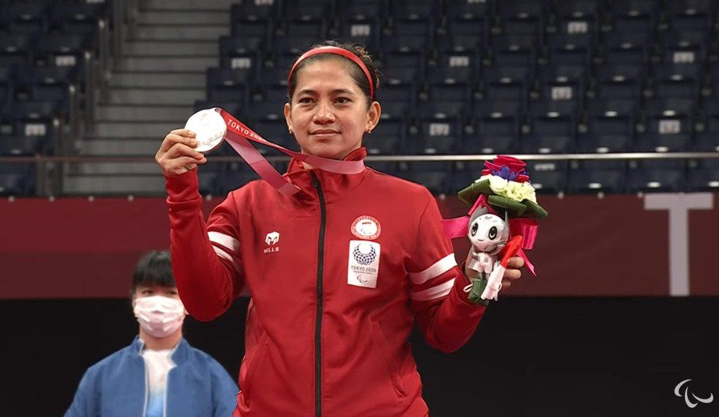 Leani Ratri Oktila Berhasil Raih 2 Medali Emasi di Paralimpiade Tokyo ...