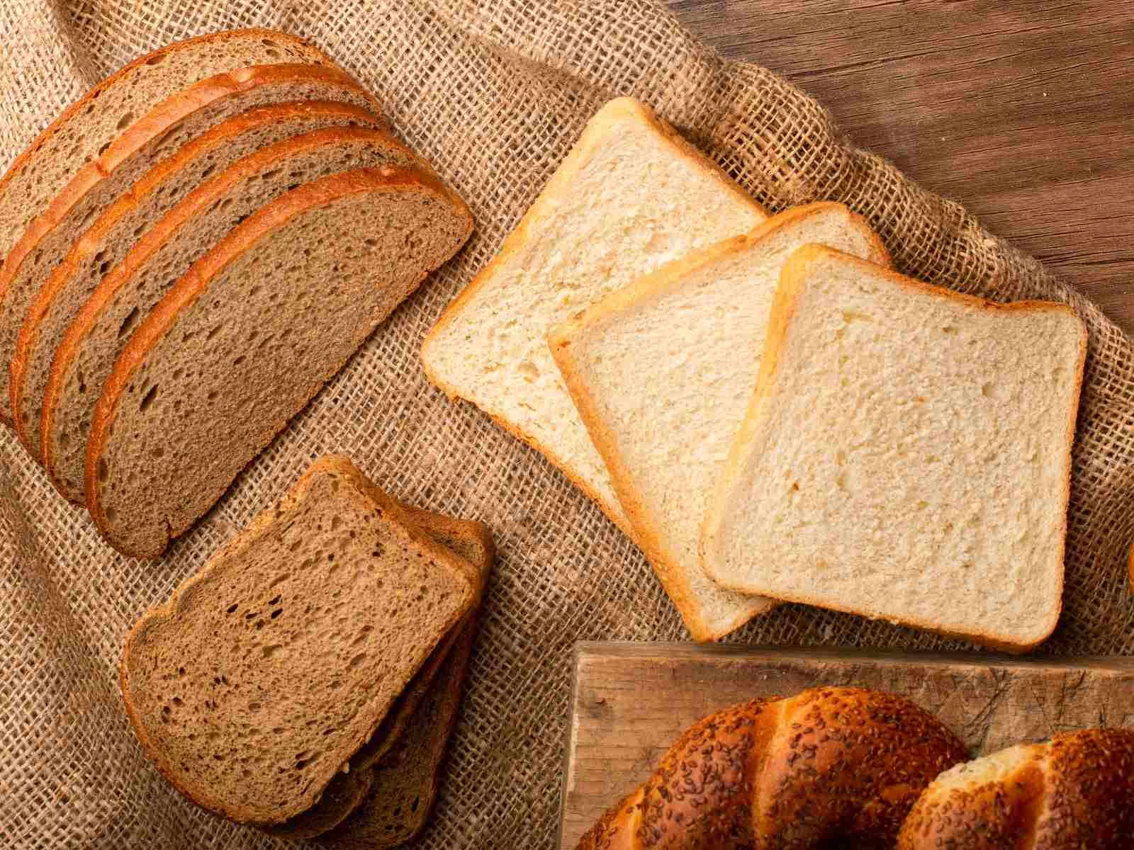 jenis roti tawar berwarna - Lauren Hunter