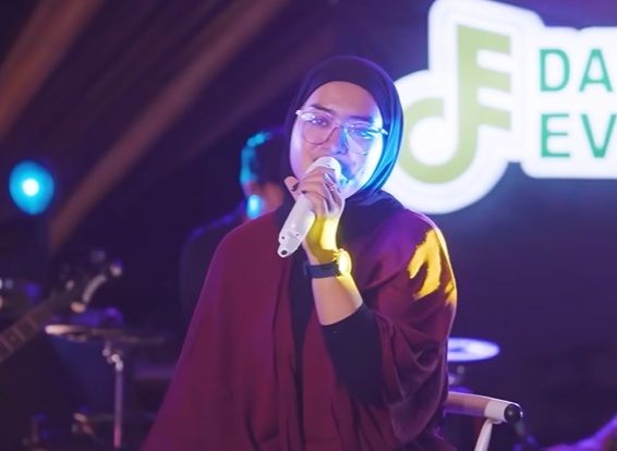 Lirik Lagu 'Teteg Ati' yang Dipopulerkan Woro Widowati, Lengkap dengan ... Lirik Lagu 'Teteg Ati' yang Dipopulerkan Woro Widowati, Lengkap dengan ...