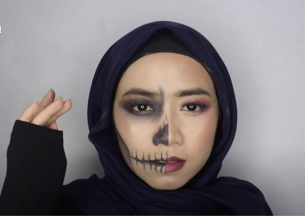 9 Inspirasi Makeup Halloween Simpel, Anti Ribet dan Mudah Dicoba - Semua Halaman - Sonora.id