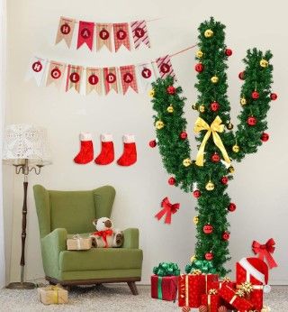 11 Ide Kreasi Pohon Natal 2022 yang Unik, Kreatif dan Gak Monoton ...