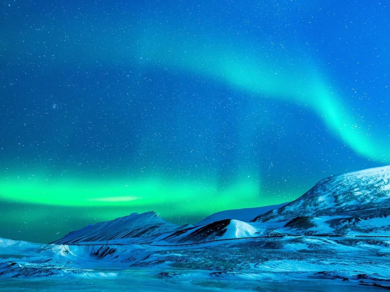 "Why Aurora has Many Colors: A Comprehensive Guide to the Natural ...