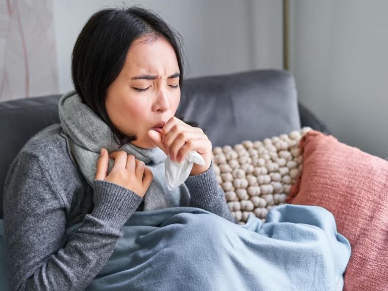 Batuk dan Tenggorokan Gatal Cepat Reda, Pijatlah 5 Titik Ini di Tubuh