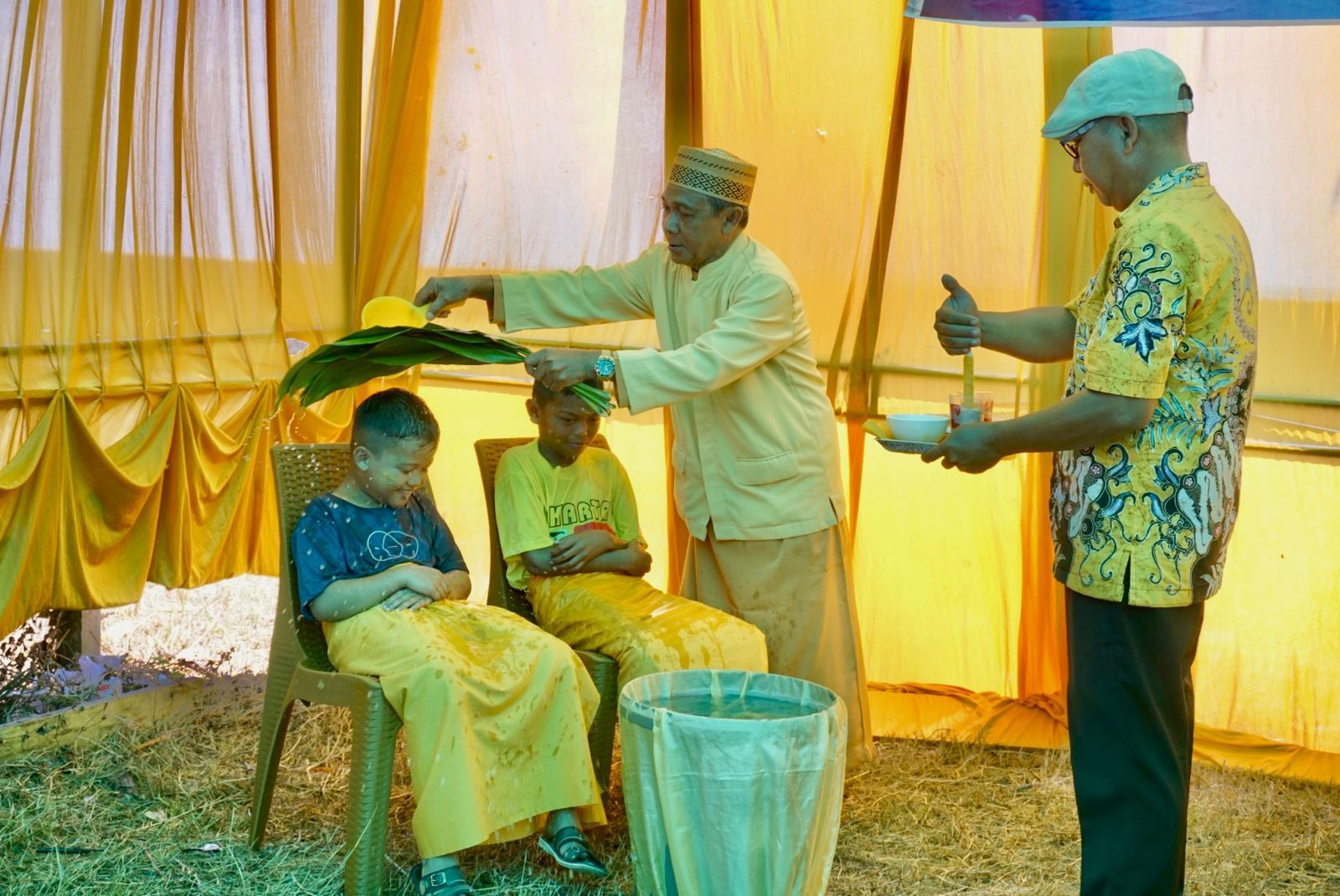 Wakil Bupati Berau Hadiri Acara Tulak Bala ( Buang Naas) Di Pantai ...